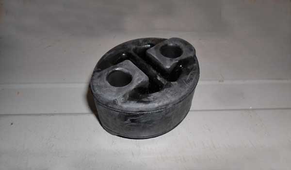 لاستیک نگهدارنده انبار عقب اگزوز ام وی ام X33 چین یدک مرکزی - خرید ...